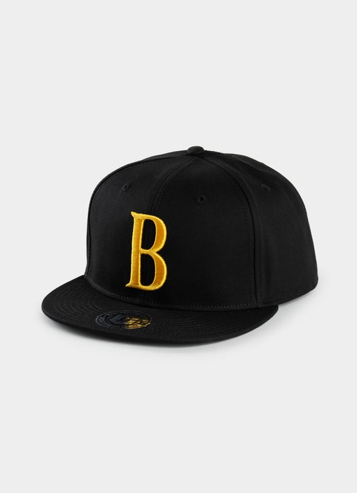 Barrio 1190 Fitted Cap in Black | Red Rat