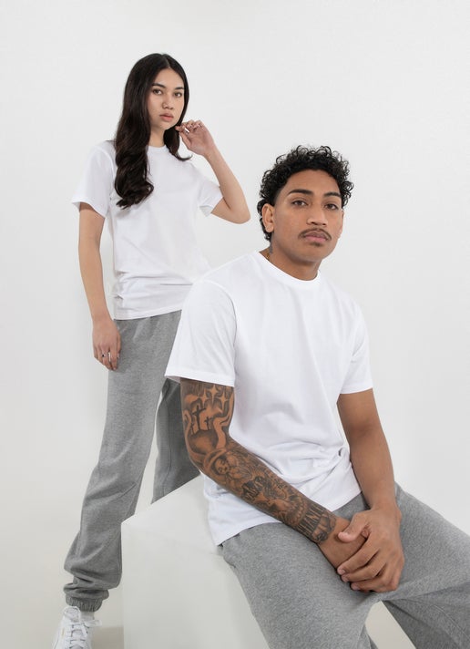 Sans Origin Tee in White | Red Rat