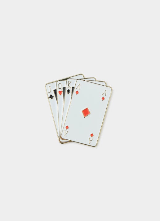 Vendetta Winning Hand Cap Pin in Multi | Red Rat